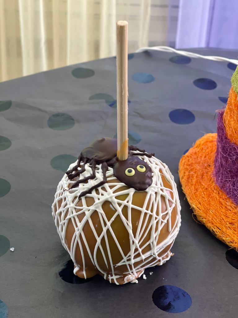 Spider Web Caramel Apple – Fun Factory Sweet Shoppe